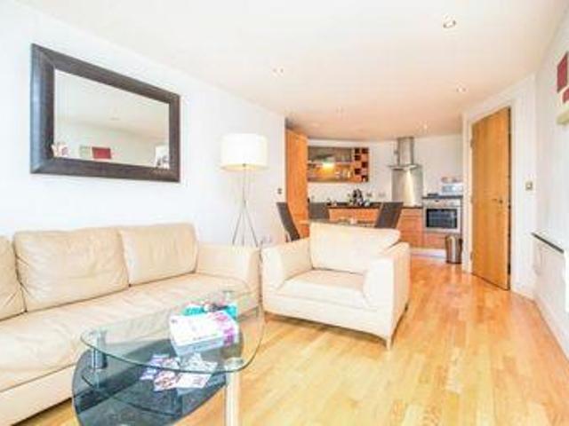 1 Bedrooms Flat for sale in Mcclintock, The Boulevard, Leeds, West Yorkshire LS10