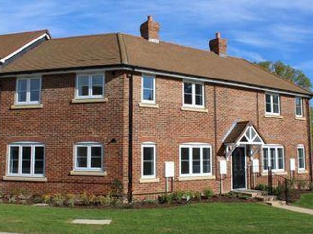 1 Bedrooms Flat for sale in Medstead, Alton GU34
