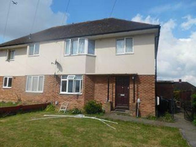 1 Bedrooms Flat for sale in Mentmore Close, High Wycombe HP12
