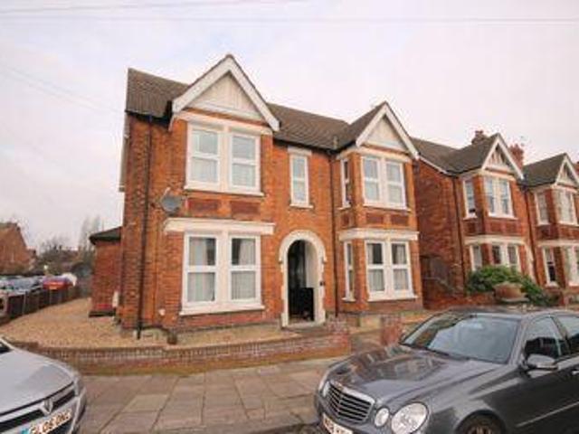 1 Bedrooms Flat for sale in Merton Road, Bedford MK40