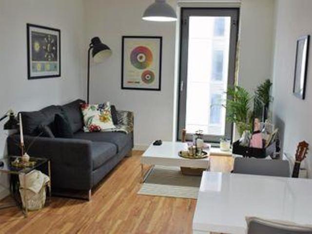 1 Bedrooms Flat for sale in Michigan Point Tower A, 9 Michigan Avenue, Salford M50