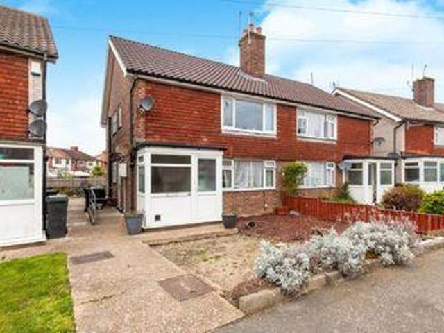1 Bedrooms Flat for sale in Midhurst, Road, Eastbourne, East Sussex BN22
