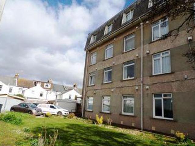 1 Bedrooms Flat for sale in Milton Court, Milton Road, Worthing, West Sussex BN11
