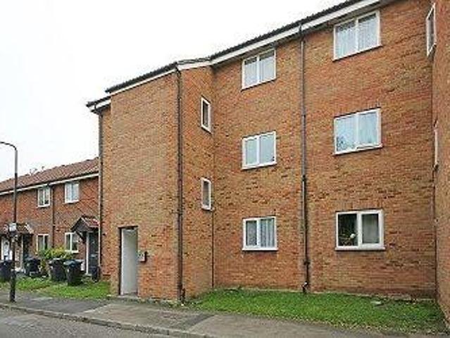 1 Bedrooms Flat for sale in Myrna Close, Colliers Wood, London SW19