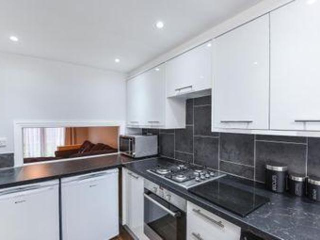 1 Bedrooms Flat for sale in Northwood, London HA6