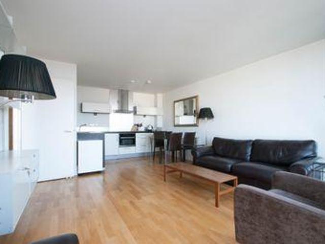 1 Bedrooms Flat for sale in Northstand Apartments, Highbury Stadium Square, London N5