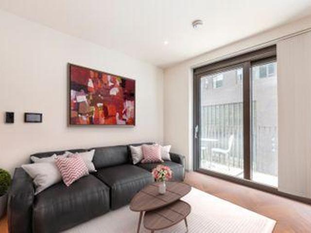 1 Bedrooms Flat for sale in New Union Square, London SW11