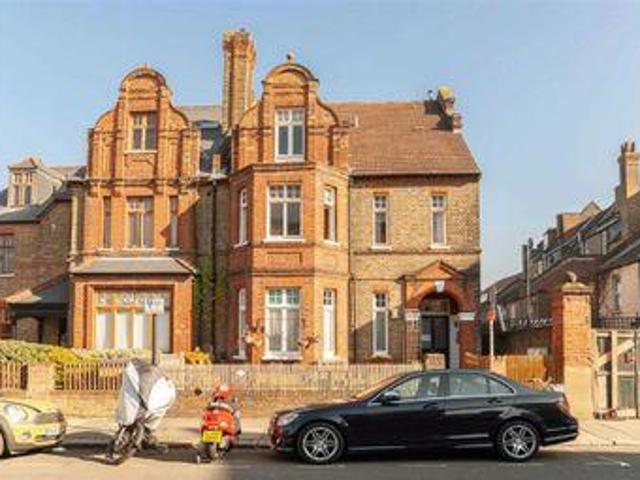 1 Bedrooms Flat for sale in Newburgh Road, London W3