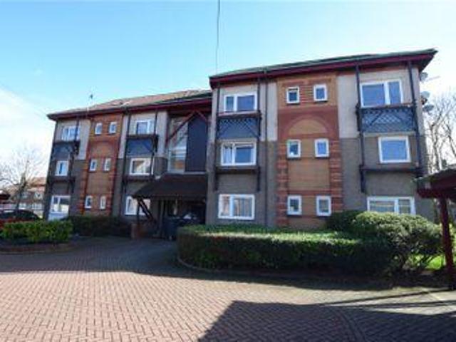 1 Bedrooms Flat for sale in Newhall Green, Belle Isle, Leeds, West Yorkshire LS10