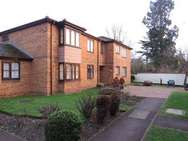 1 Bedrooms Flat for sale in Nixey Close, Slough SL1