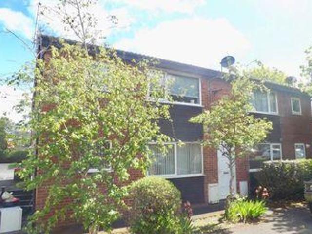 1 Bedrooms Flat for sale in Snowdon Close, Blackpool, Lancashire. FY1
