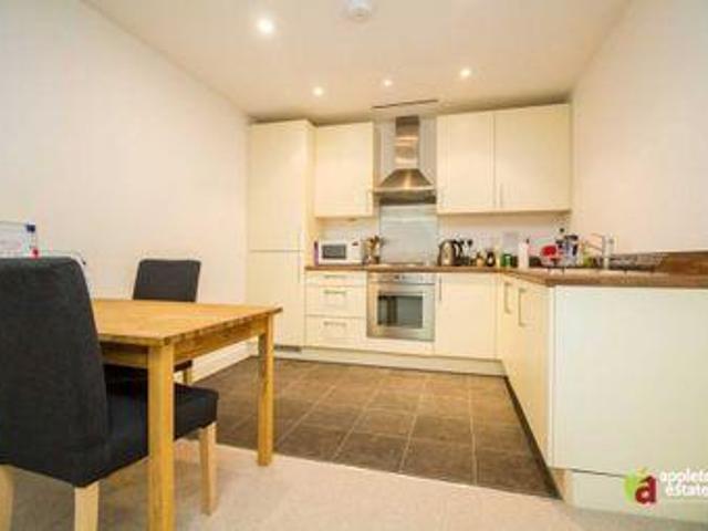 1 Bedrooms Flat for sale in Saffron Central Square, Croydon CR0