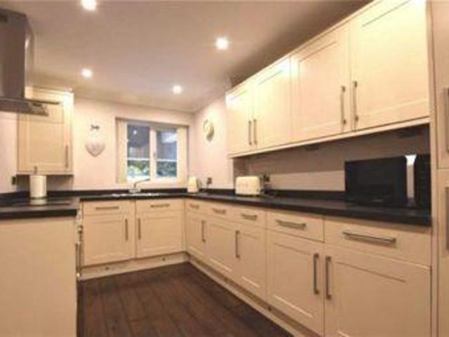 1 Bedrooms Flat for sale in Saltdene, London N4