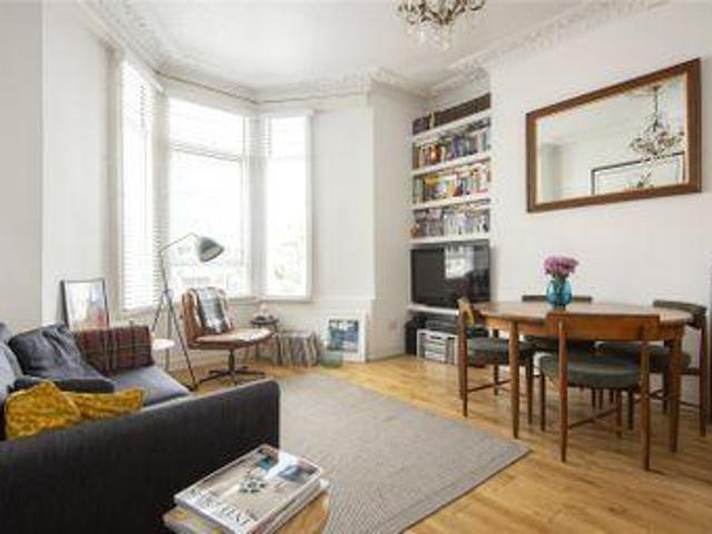 1 Bedrooms Flat for sale in Sandringham Road, London E8