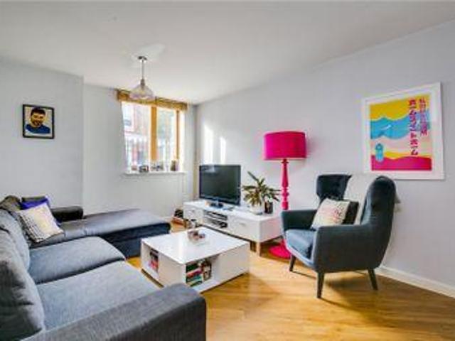 1 Bedrooms Flat for sale in Scholars House, Glengall Road, London NW6