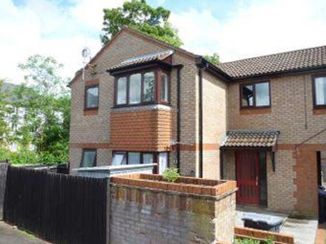 1 Bedrooms Flat for sale in Seymour Court, Trowbridge BA14