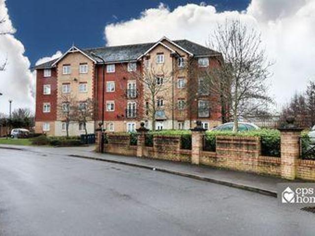 1 Bedrooms Flat for sale in Seager Drive, Cardiff CF11