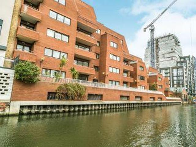1 Bedrooms Flat for sale in Selborne Court, Reading RG1