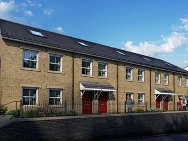 1 Bedrooms Flat for sale in Selsdon Road, South Croydon CR2