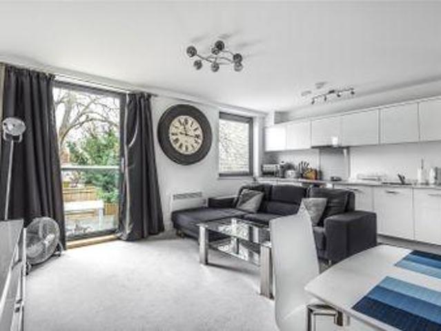 1 Bedrooms Flat for sale in Sheet Street, Windsor, Berkshire SL4