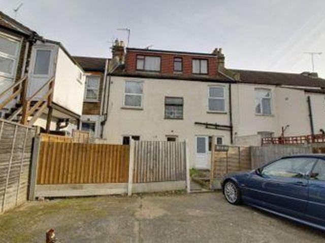 1 Bedrooms Flat for sale in Short Street, Southend On Sea SS2