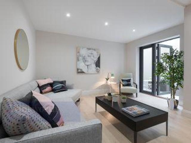 1 Bedrooms Flat for sale in Sisters Avenue, London SW11