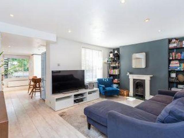 1 Bedrooms Flat for sale in Sparsholt Road, London N19
