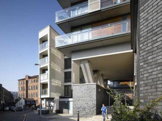 1 Bedrooms Flat for sale in Spectrum, Block 9, Blackfriars Road, Salford M3