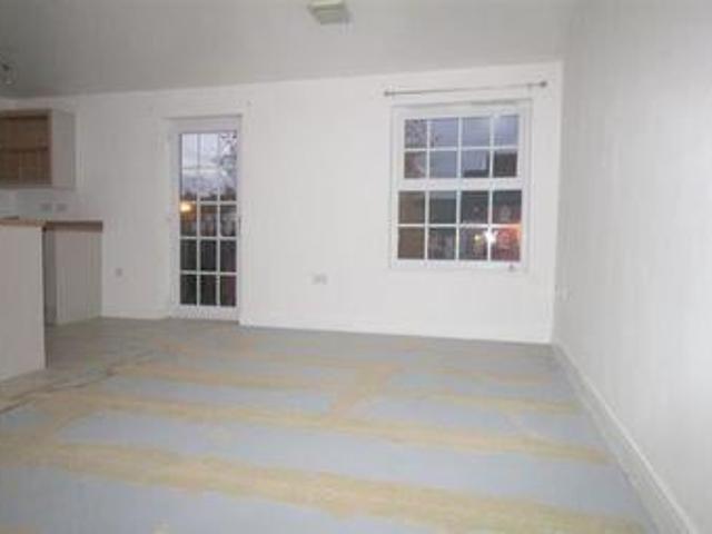 1 Bedrooms Flat for sale in Spinners Court, Chorley PR7