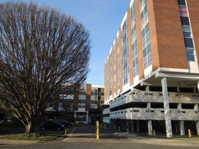 1 Bedrooms Flat for sale in Stuart House, St. Peters Street, Colchester CO1