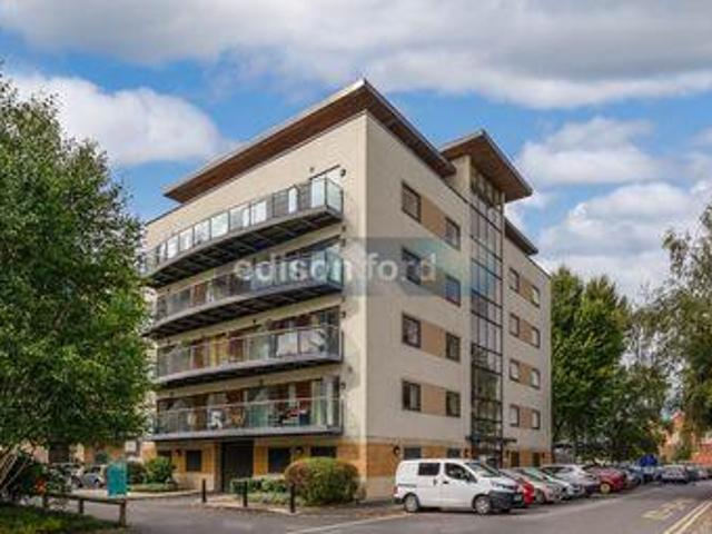 1 Bedrooms Flat for sale in St James Square, Cheltenham GL50
