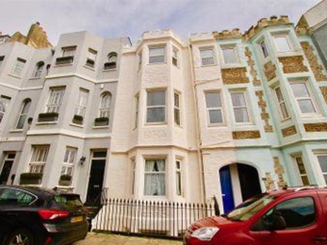 1 Bedrooms Flat for sale in St. Margarets Terrace, St. Leonards On Sea, East Sussex TN37