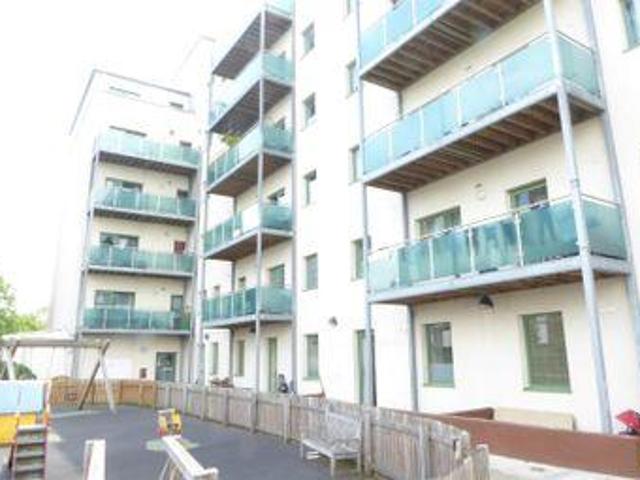 1 Bedrooms Flat for sale in Staines Road, Hounslow TW3