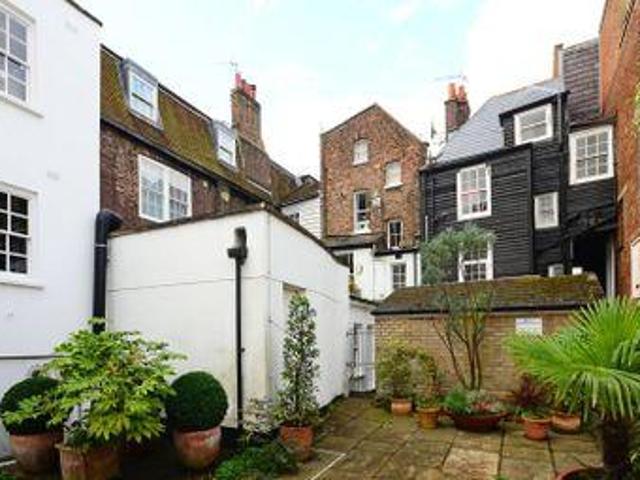 1 Bedrooms Flat for sale in Stamford Place, Hampstead NW3