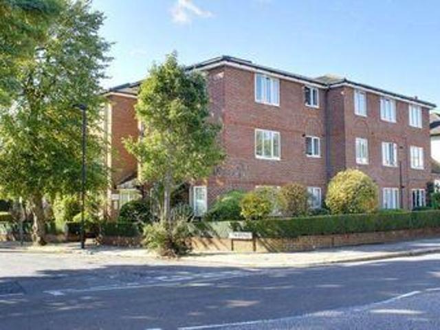 1 Bedrooms Flat for sale in Stanley Road, Enfield EN1
