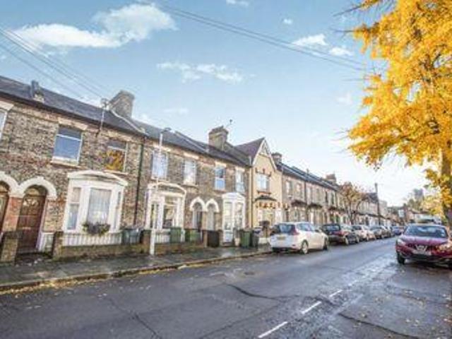 1 Bedrooms Flat for sale in Stratford, London, England E15