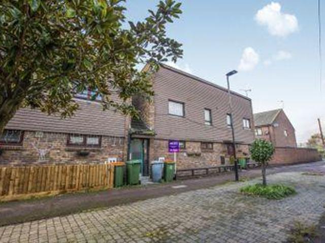 1 Bedrooms Flat for sale in Sycamore Close, London E16