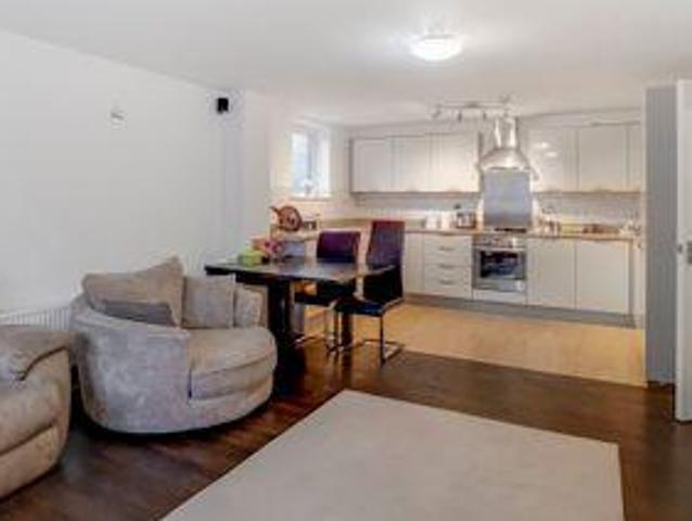 1 Bedrooms Flat for sale in Sydenham Road, Croydon CR0