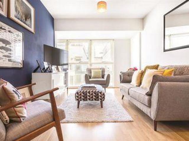 1 Bedrooms Flat for sale in Point Pleasant, London SW18