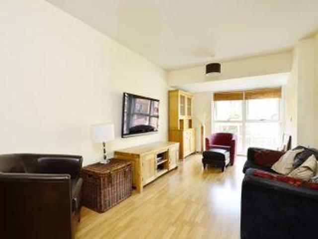 1 Bedrooms Flat for sale in Point Pleasant, Wandsworth SW18