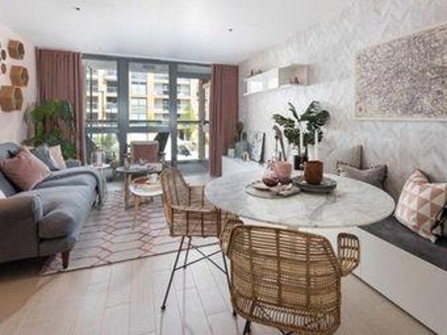 1 Bedrooms Flat for sale in Packington Square, London N1