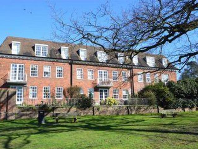 1 Bedrooms Flat for sale in Palmers Hill, Epping CM16