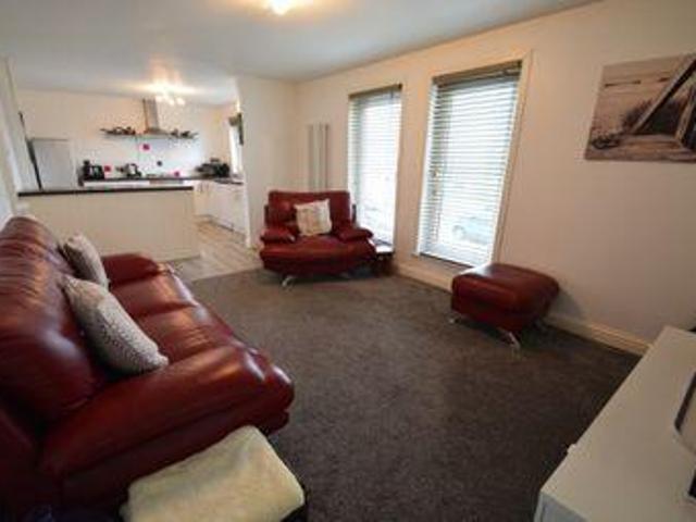 1 Bedrooms Flat for sale in Park Brae, Erskine PA8