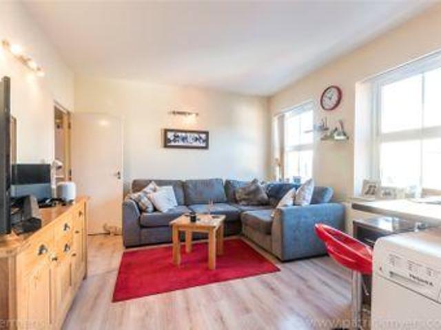 1 Bedrooms Flat for sale in Pearlec House, Walworth Place, London SE17