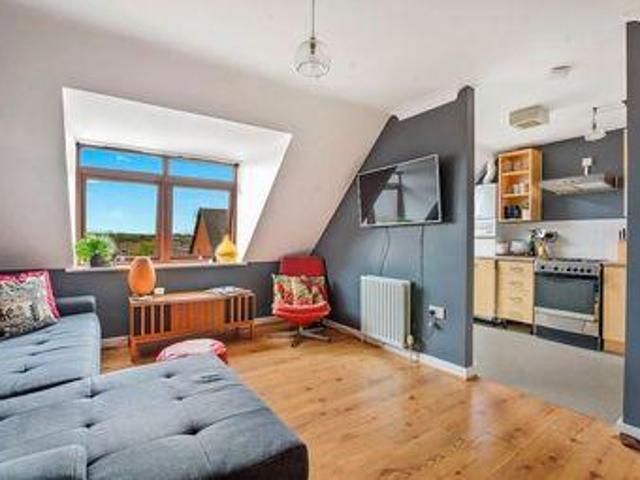1 Bedrooms Flat for sale in Pellow Close, Barnet EN5