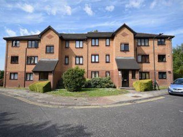 1 Bedrooms Flat for sale in Pempath Place, Wembley, Middlesex HA9