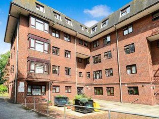 1 Bedrooms Flat for sale in Philip Court, 74A The Drive, Hove, East Sussex BN3