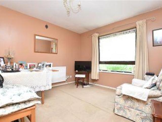 1 Bedrooms Flat for sale in Phoenix Court, 24 Howard Road, London SE25