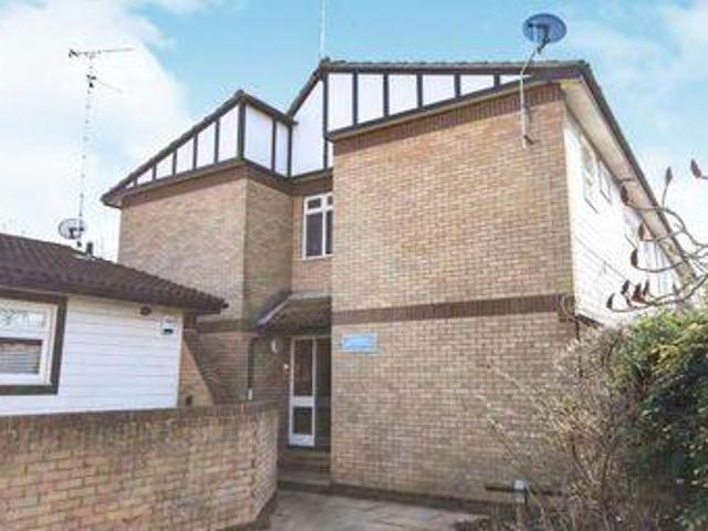1 Bedrooms Flat for sale in Pitsea, Basildon, Essex SS13