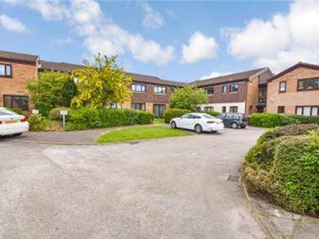 1 Bedrooms Flat for sale in Pilkington Drive, Whitefield, Manchester, Greater Manchester M45